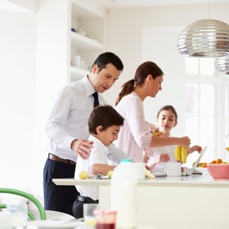 How to Make a Morning Checklist That Works for You